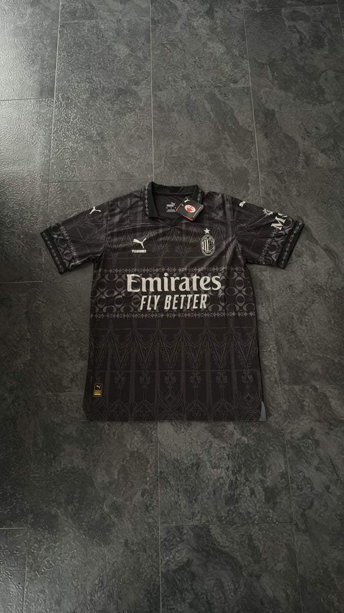 AC Milan - Maillot x PLEASURES Forth 23/24 - Noir